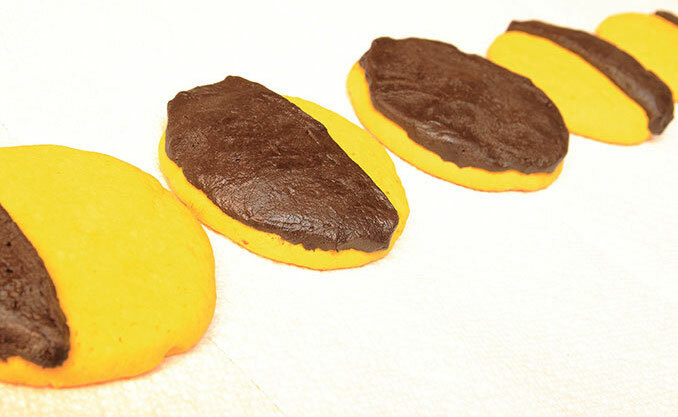 Solo Foods | Solar Eclipse Cookies!